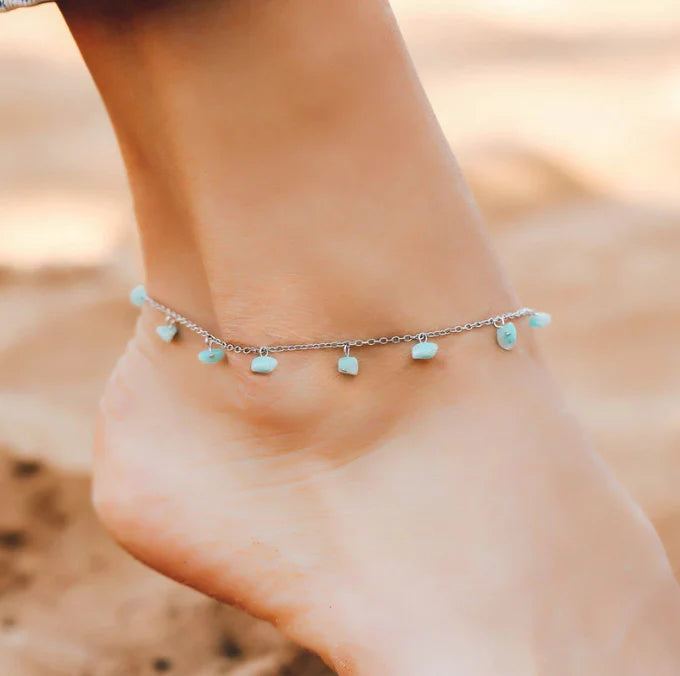 Recounting the Origin and Evolution of the Anklet with Pura Vida